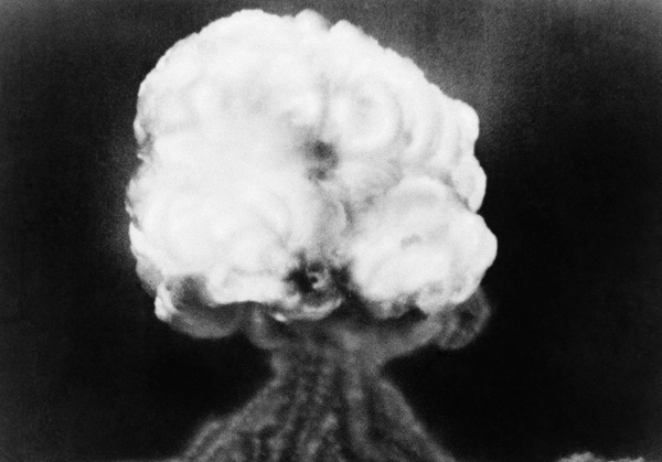 Album di bombe atomiche - Il Post