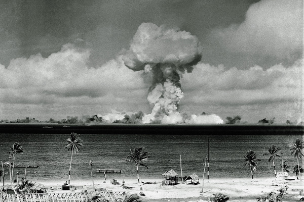 Album di bombe atomiche - Il Post