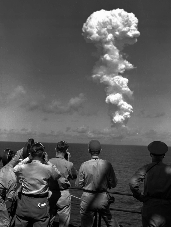 Album di bombe atomiche - Il Post