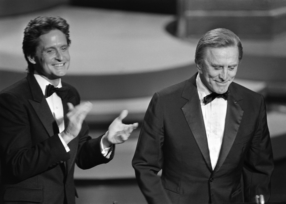 La lunga storia di Kirk Douglas - Il Post