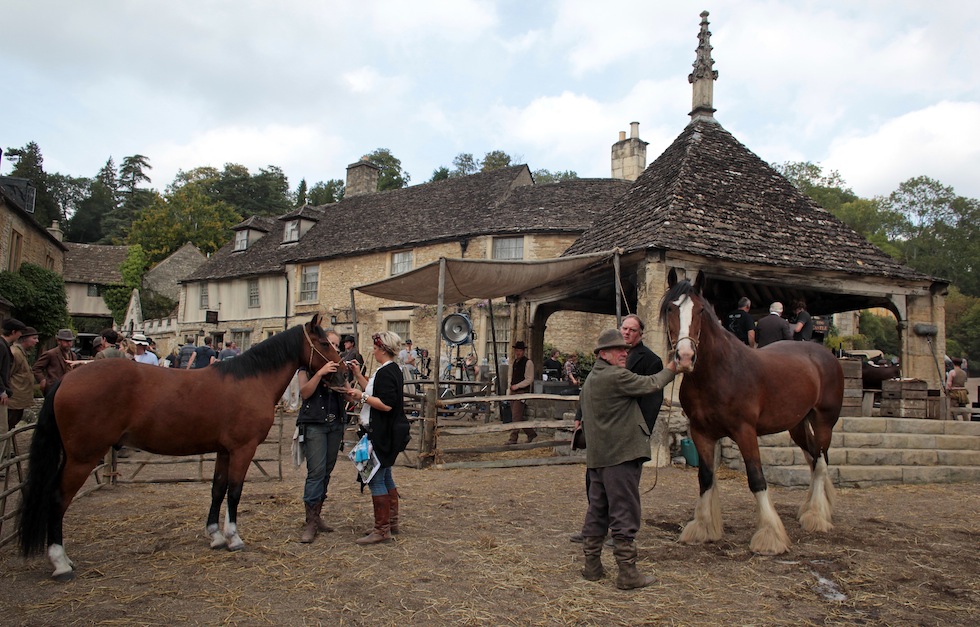 Le foto di Castle Combe, la cittadina inglese dove hanno girato War ...