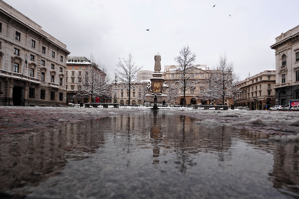 Le nuove foto della neve a Milano - Il Post