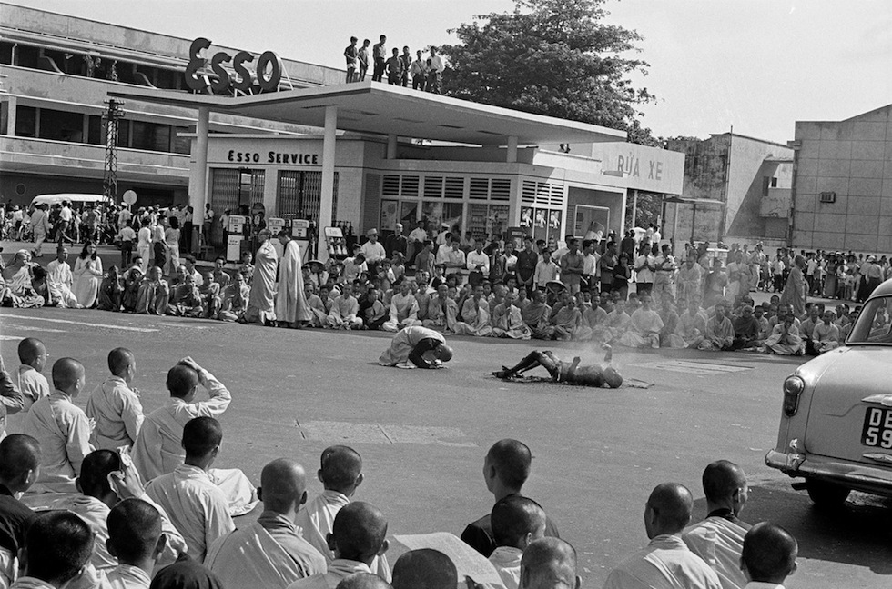 Le foto del “burning monk”, 50 anni fa - Il Post