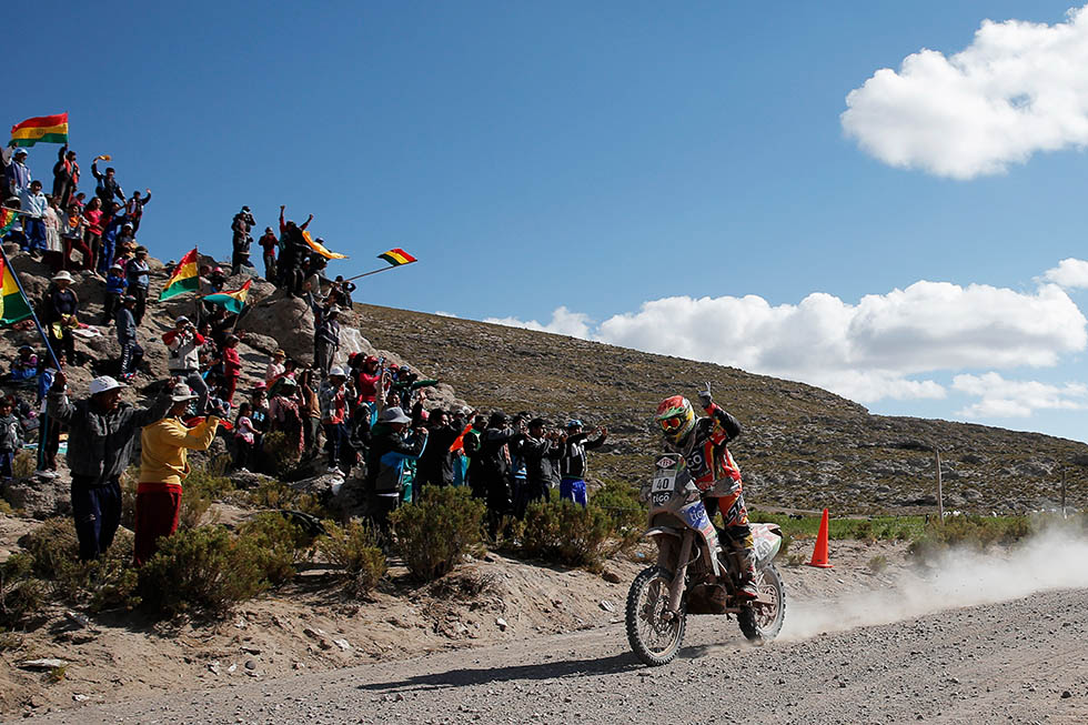 40 spettacolari fotografie del Rally Dakar - Il Post