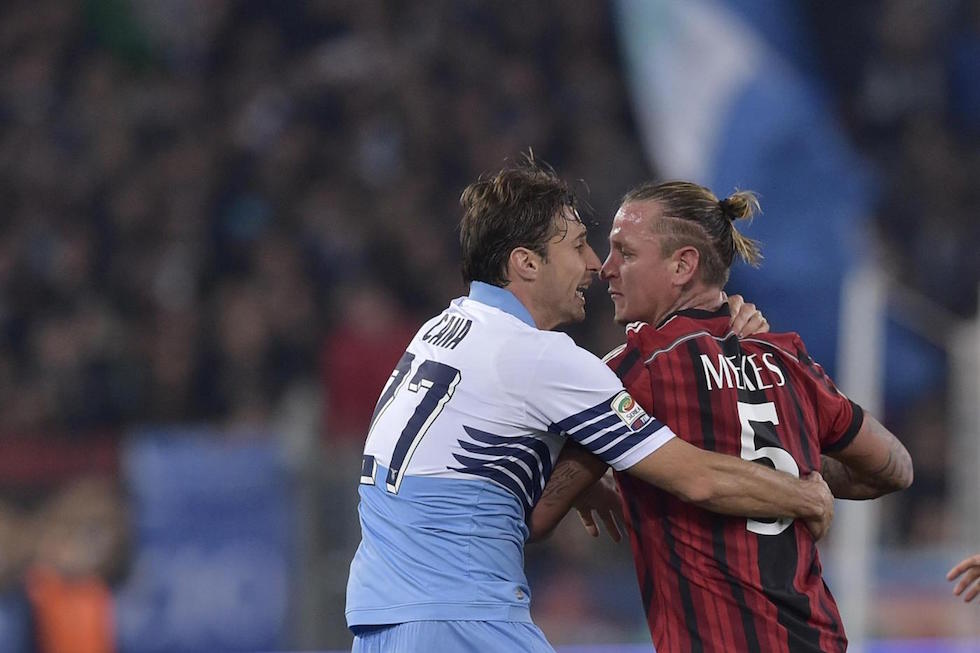 L'espulsione di Philippe Mexès durante Milan-Lazio - foto e video - Il Post