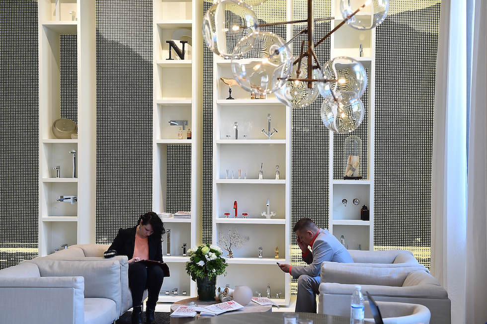 Le foto del Fuorisalone a Brera - Il Post