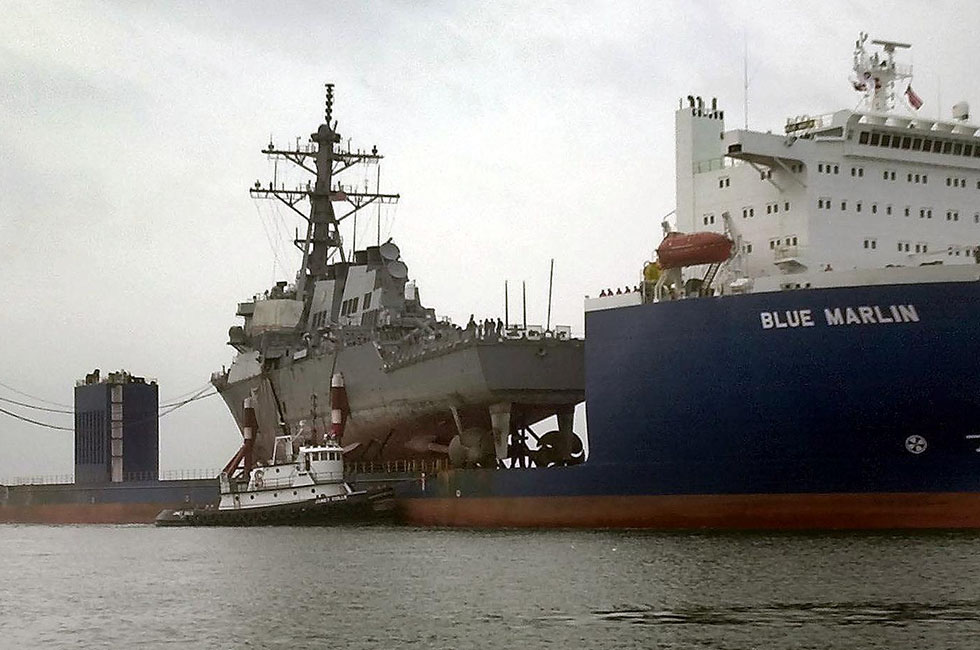 L'attentato allo USS Cole, 15 anni fa - Il Post