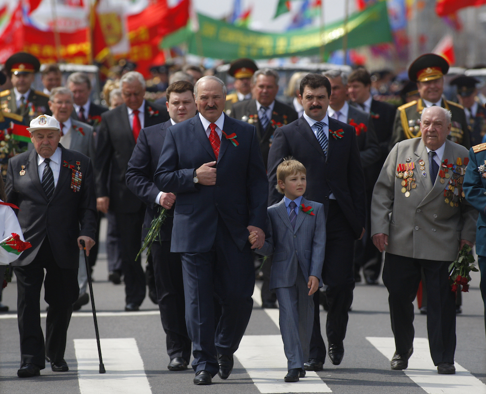 Il figlio che Lukashenko si porta ovunque - Il Post