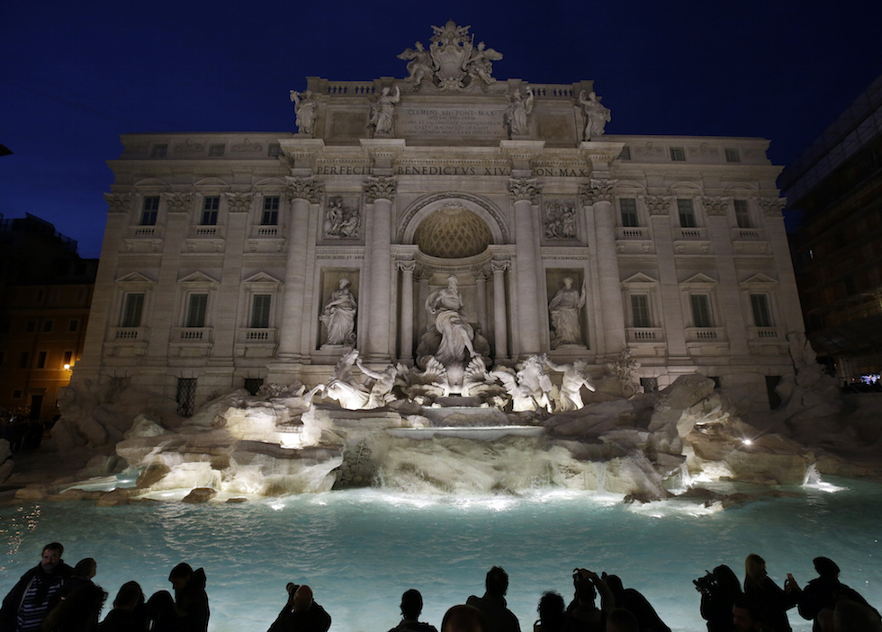 Com'è la Fontana di Trevi dopo il restauro - Il Post