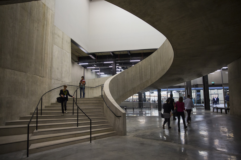 Il nuovo edificio della Tate Modern di Londra - Il Post