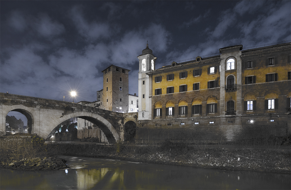 Roma di notte, silenziosa e insolita - Il Post