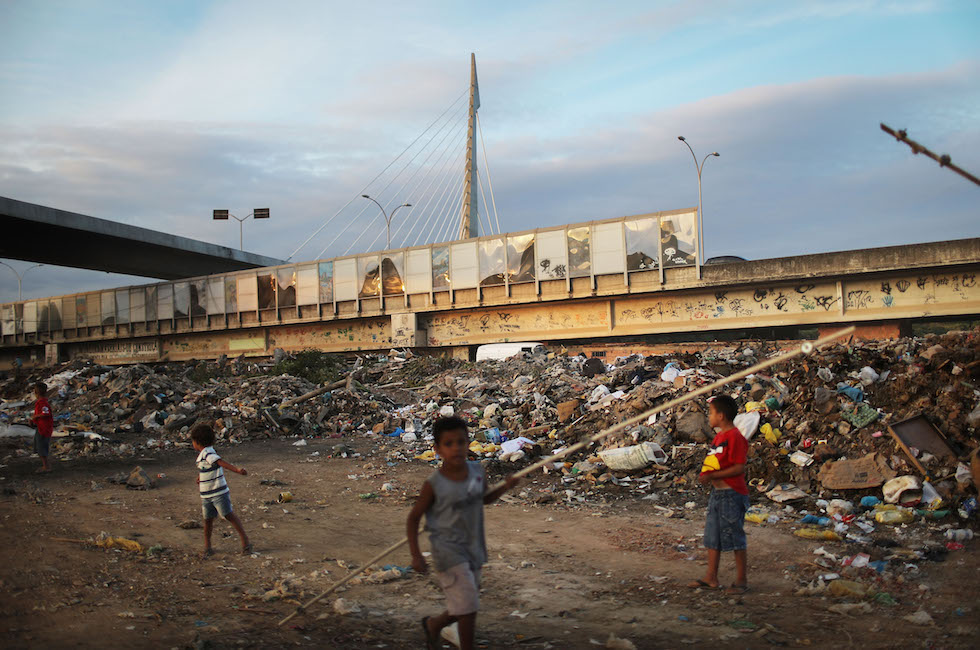 La favela di Rio de Janeiro nascosta per le Olimpiadi - Il Post