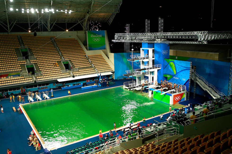 L'acqua della piscina dei tuffi di Rio 2016 è diventata verde - Il Post