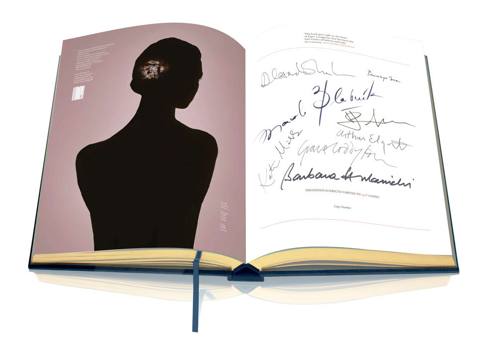 Il librone sui 100 anni di Vogue britannico - Il Post