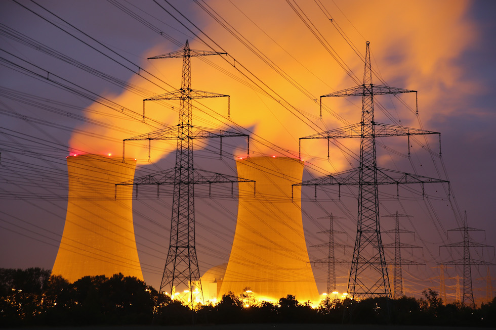 Le luci delle centrali elettriche - Il Post