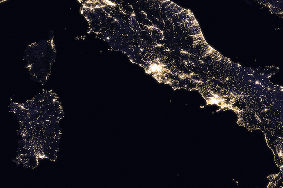 Questo è il mondo di notte - Il Post