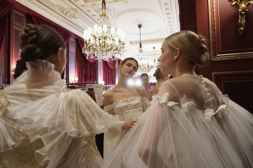 Le foto dell'alta moda a Parigi - Il Post