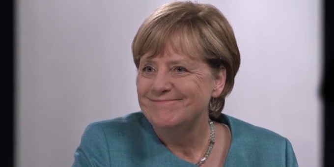 L'emoji preferito di Angela Merkel è lo smiley - Il Post
