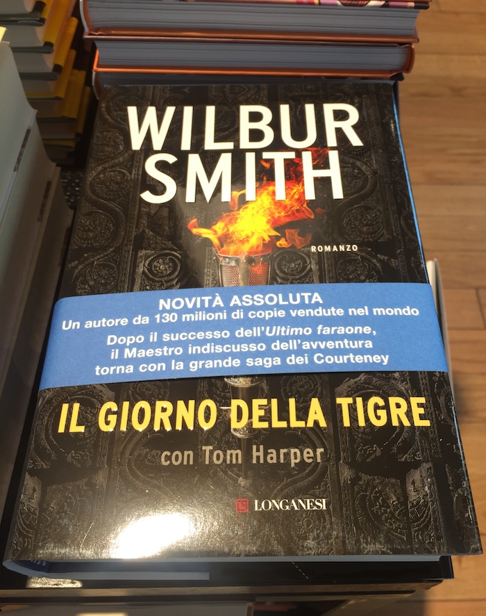 Niente da fare, le fascette dei libri funzionano - Il Post