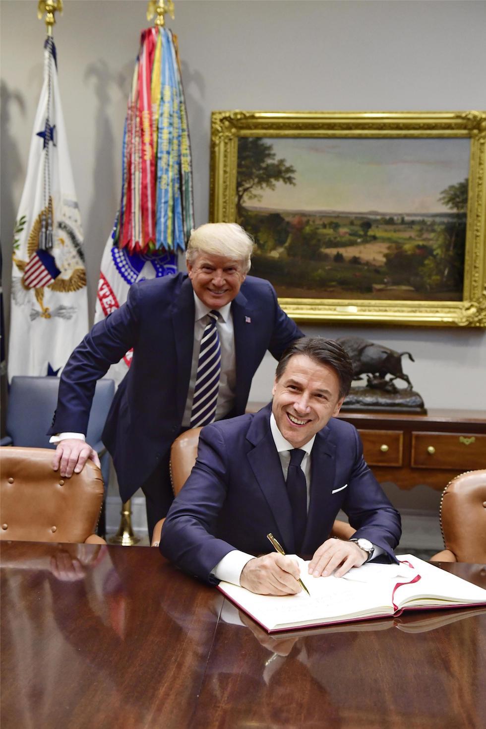 Le foto dell'incontro tra Conte e Trump - Il Post