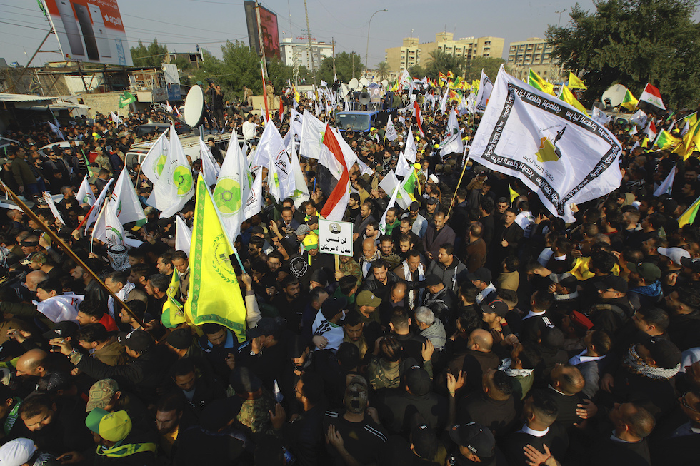 Le foto delle cerimonie per la morte di Qassem Suleimani - Il Post