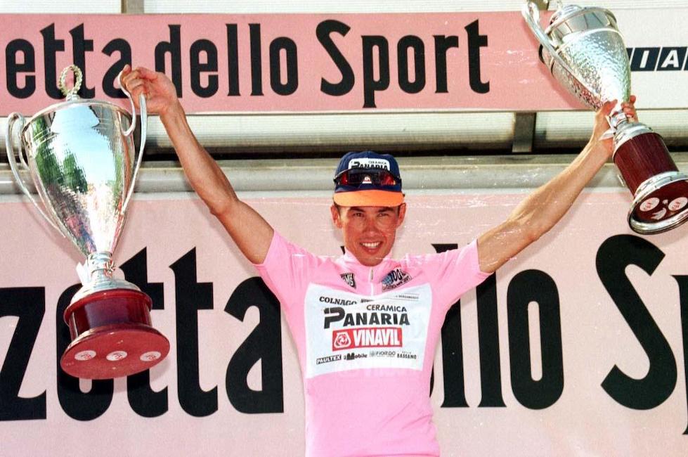 Novant'anni di maglia rosa - Il Post
