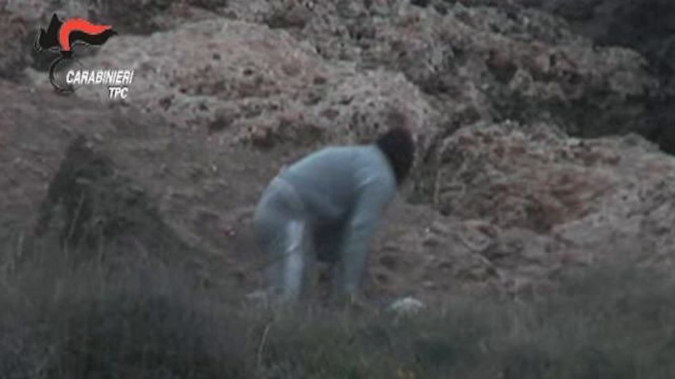 Il traffico di reperti archeologici non si è mai fermato - Il Post