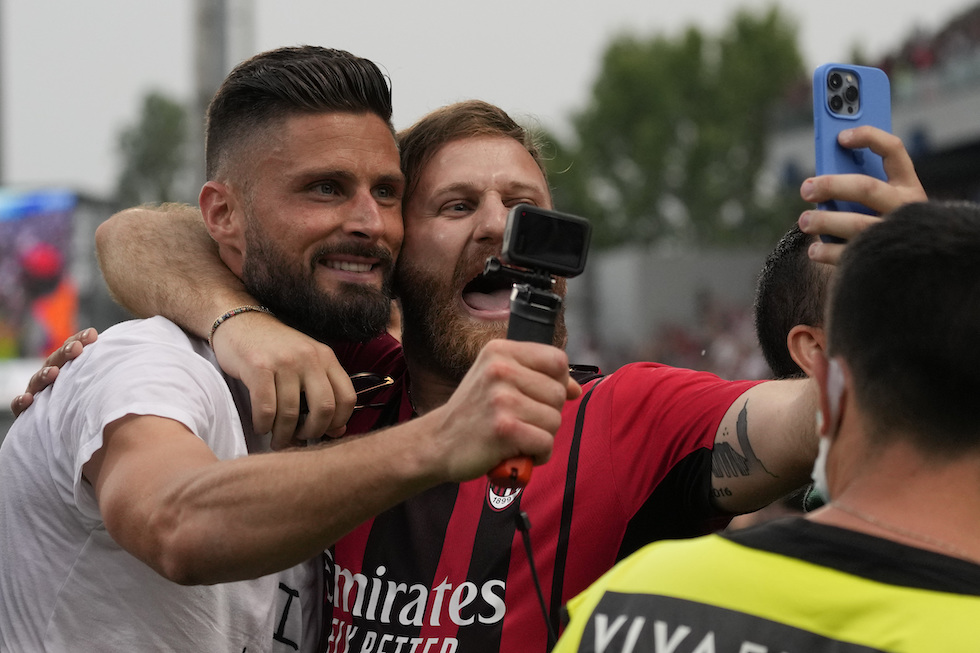 Le foto dei festeggiamenti per lo Scudetto del Milan - Il Post