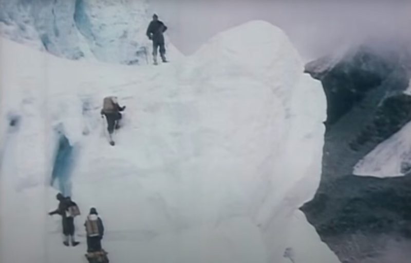 In cima all’Everest per la prima volta