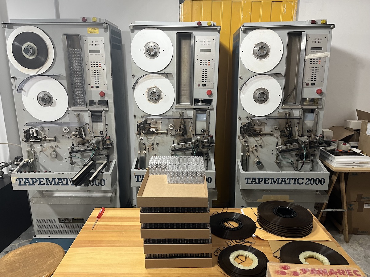 Il microscopico ritorno di moda delle musicassette