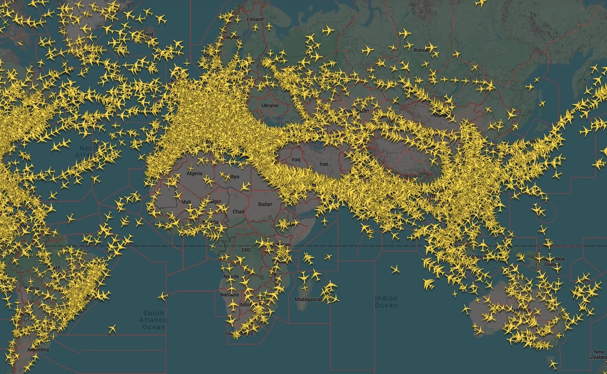 Volare tra le guerre costa
